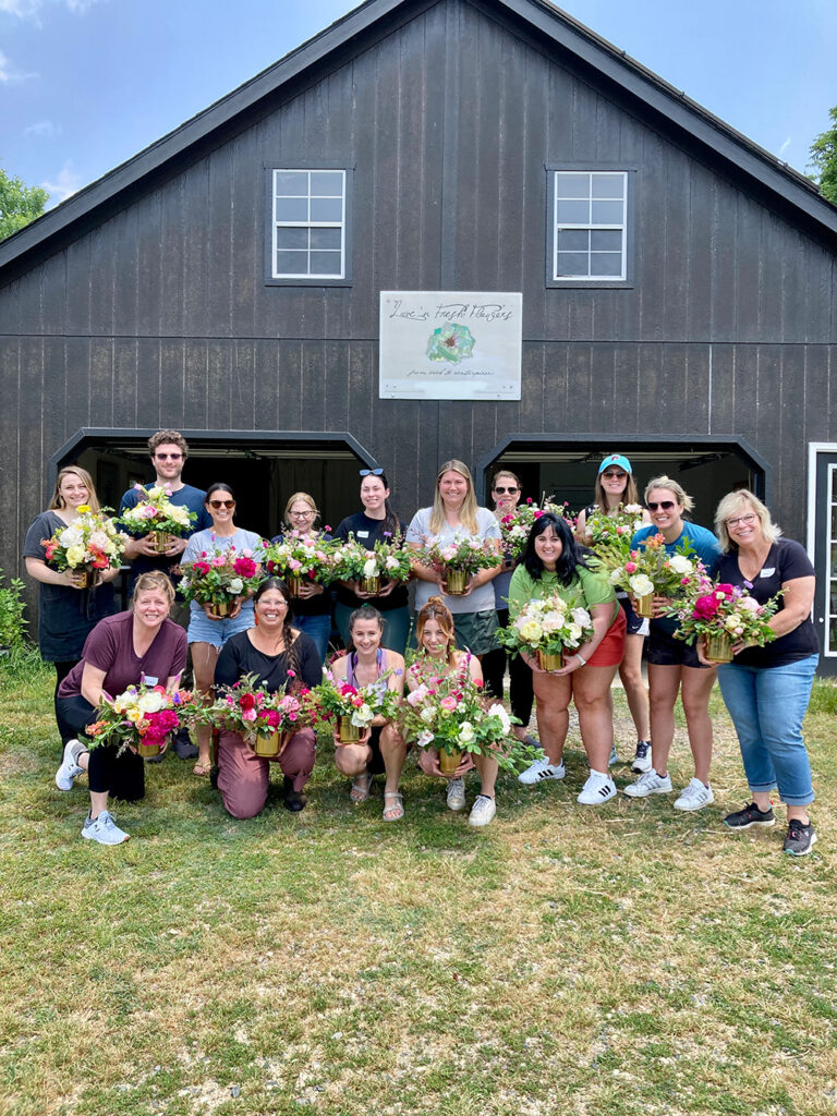Hands-On Flower Workshops – Love 'n Fresh Flowers